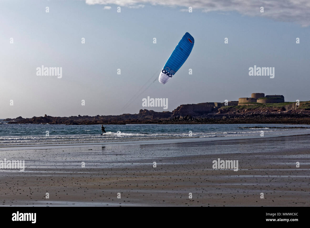 Surf rider hi-res stock photography and images - Alamy