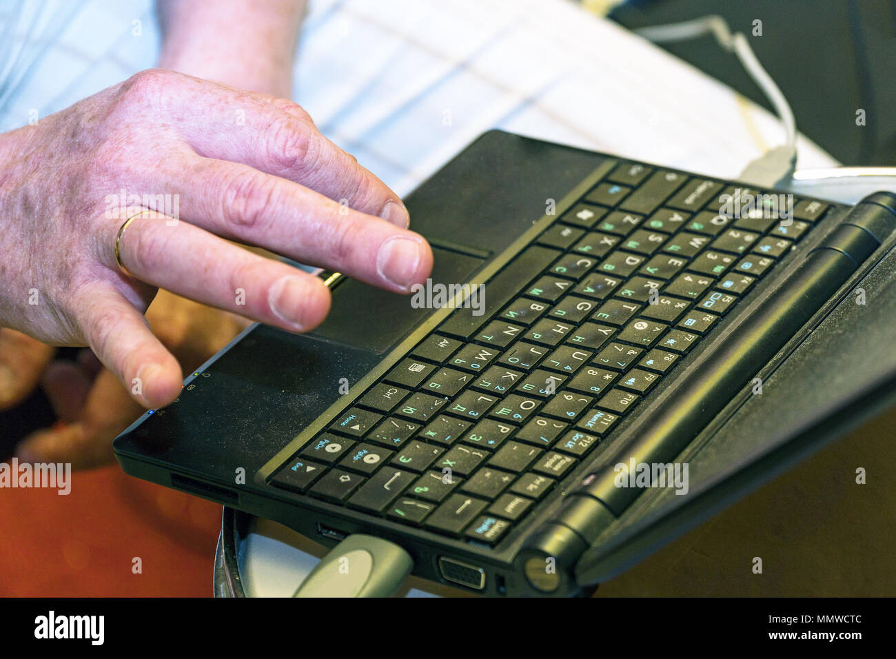 Fingers over keyboard laptop hi-res stock photography and images - Alamy
