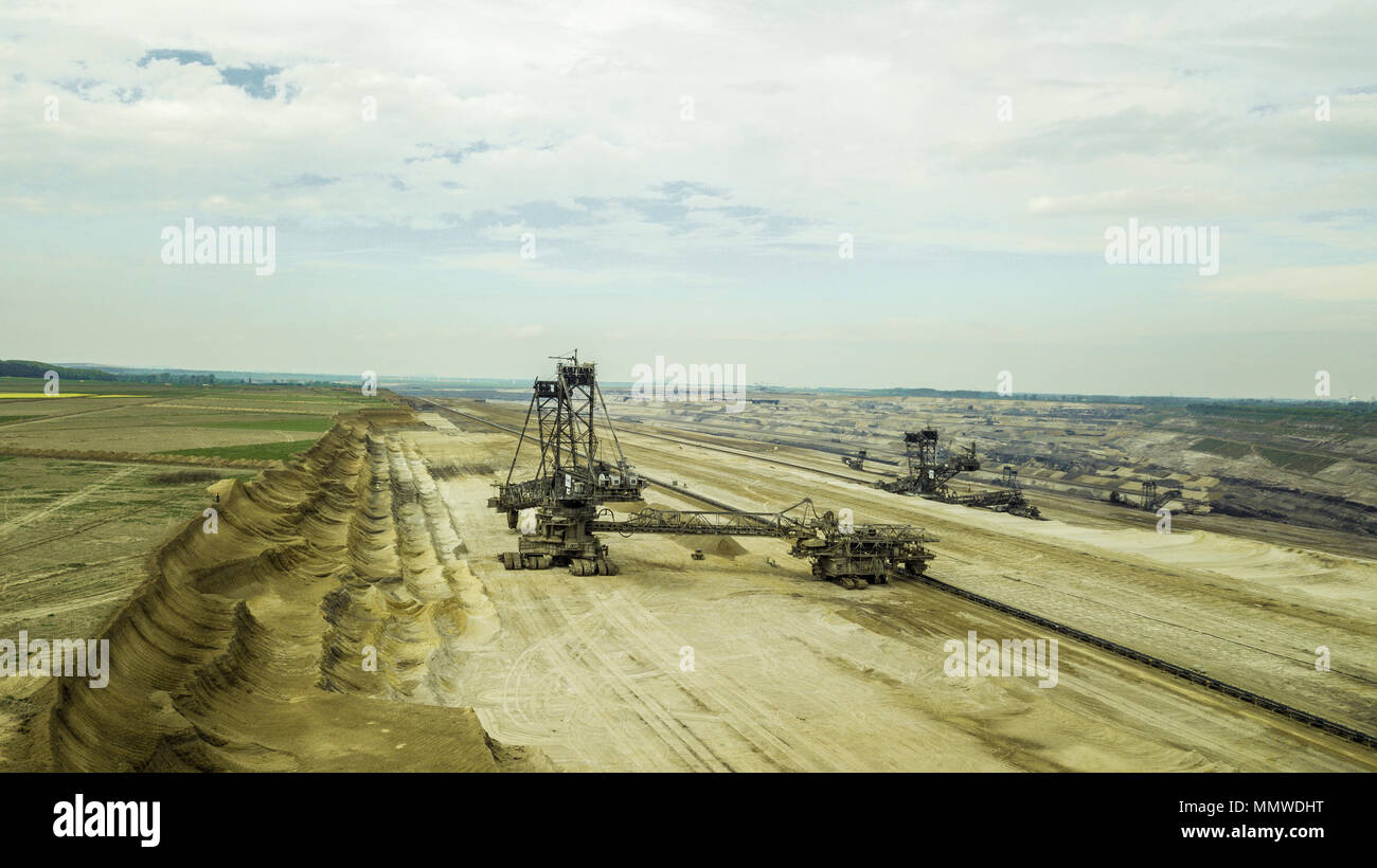 Coal mine field hi-res stock photography and images - Alamy