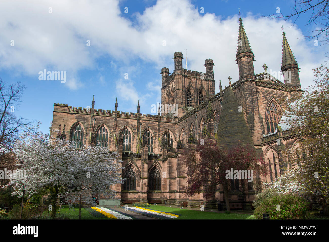 Chester cathedral exterior hi-res stock photography and images - Alamy