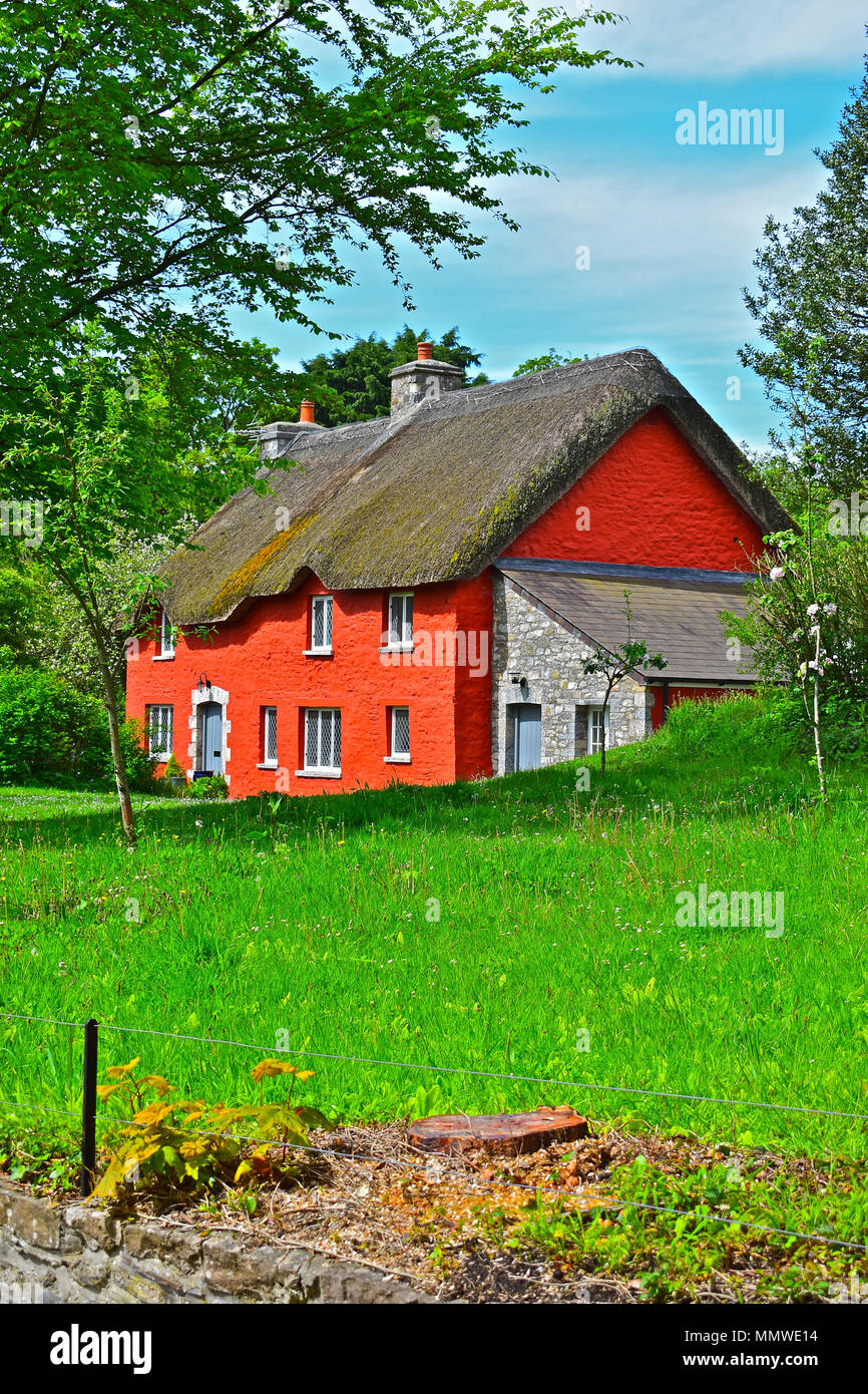 Welsh Stone Cottage High Resolution Stock Photography and Images - Alamy