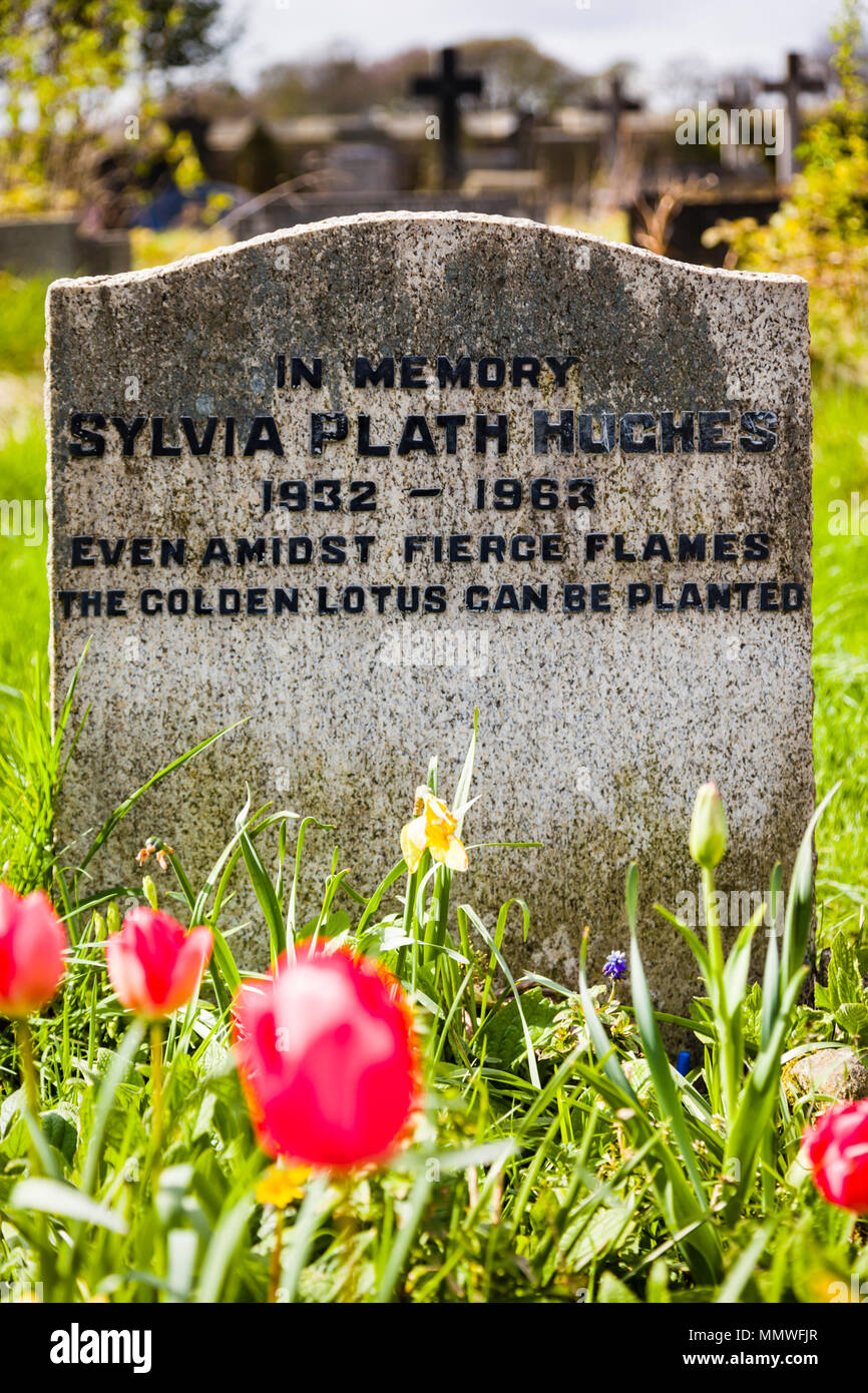 Sylvia plath grave hi-res stock photography and images - Alamy