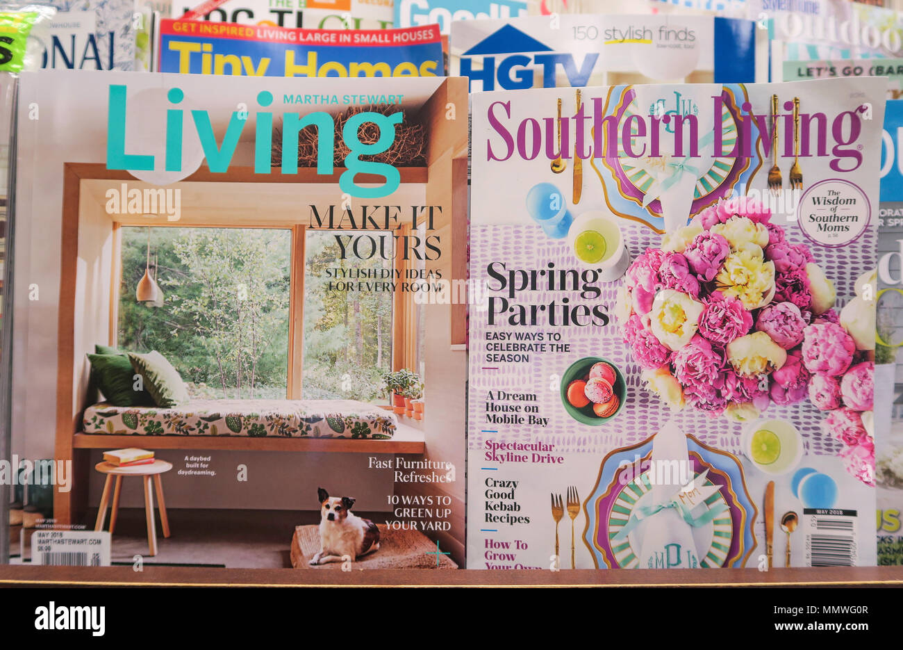 Magazine Stand Featuring Magazine Cover (Covers), USA Stock Photo - Alamy