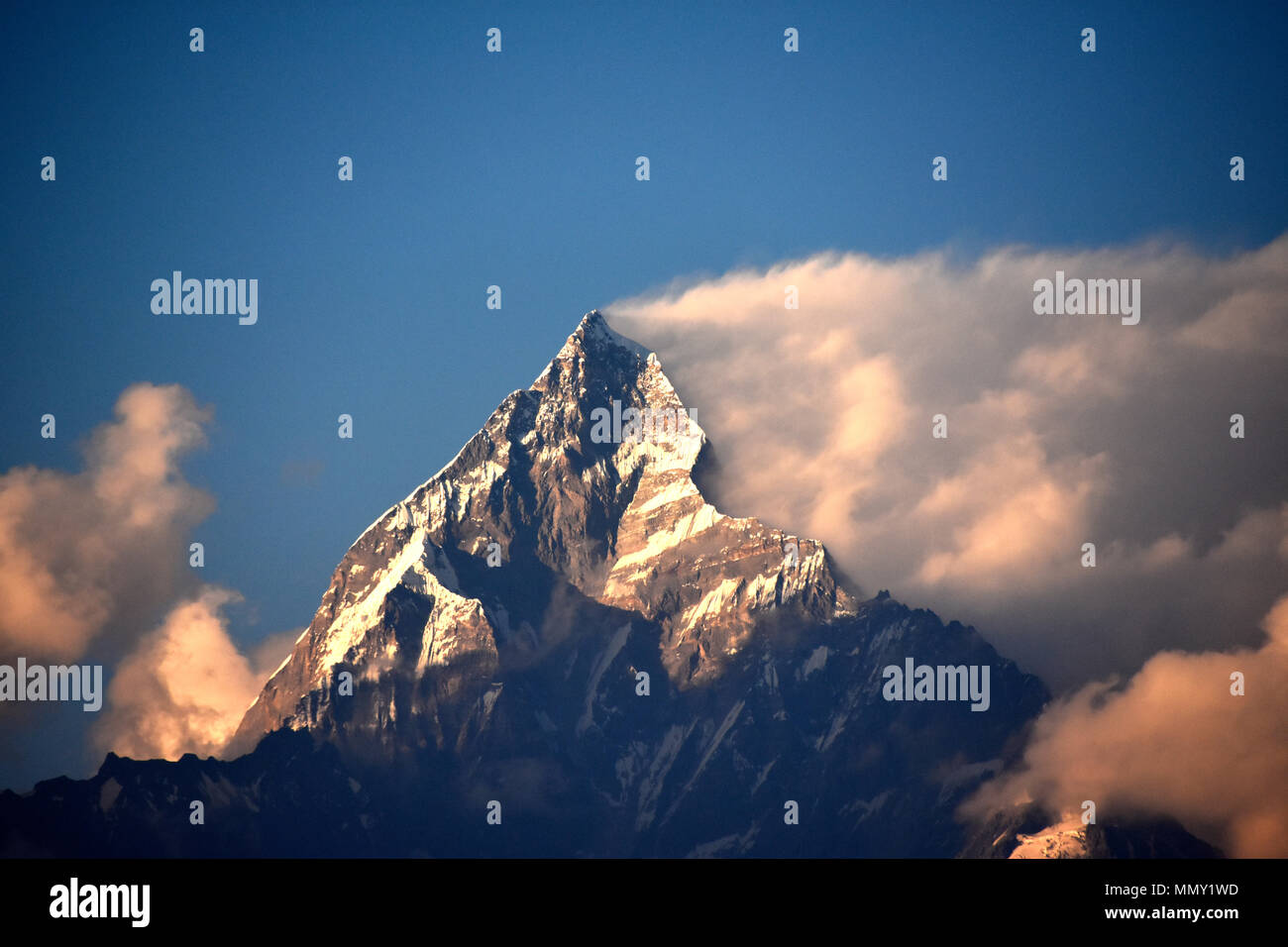 Sunset on the mountains of Pokhara, from the Peace pagoda, Pokhara ...