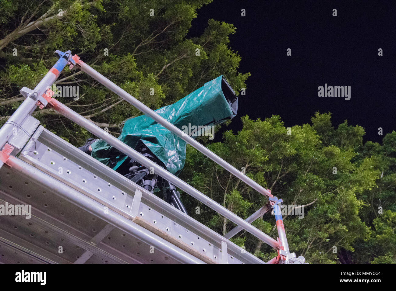 Scaffold tower hi-res stock photography and images - Alamy