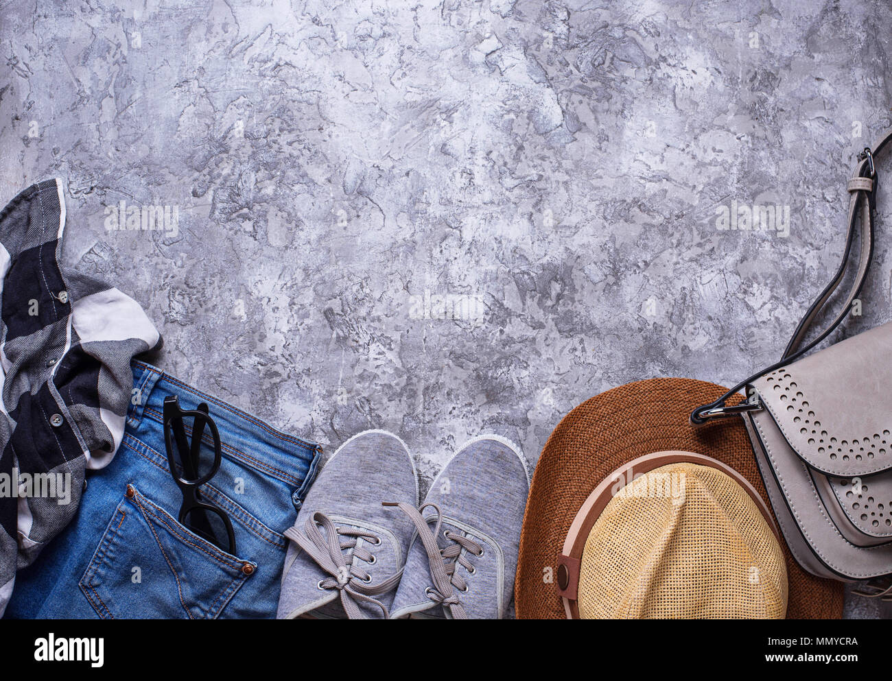 Trend summer outfit hi-res stock photography and images - Alamy