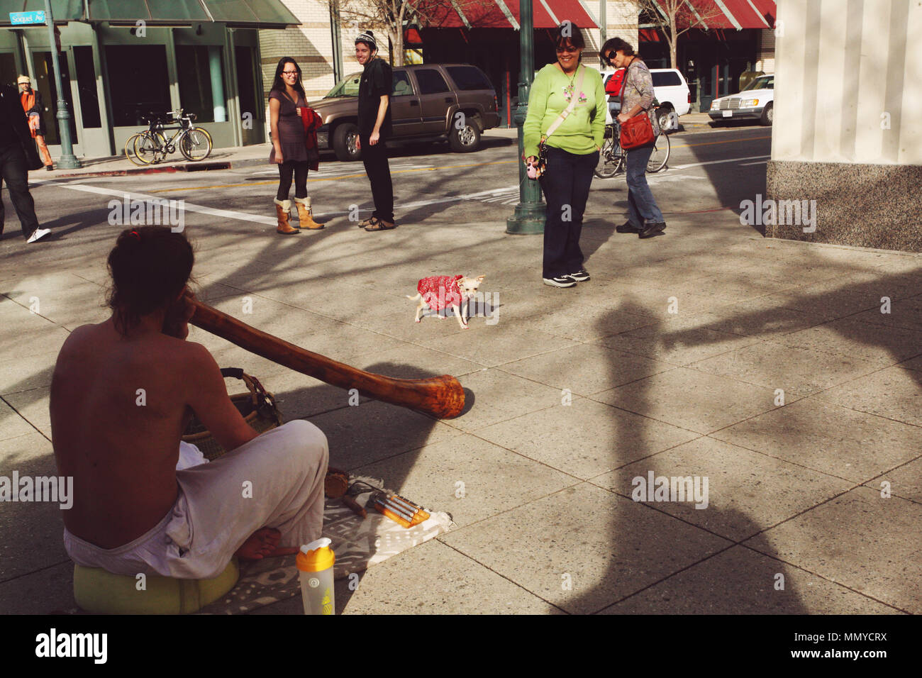 Man freaking out hi-res stock photography and images - Alamy