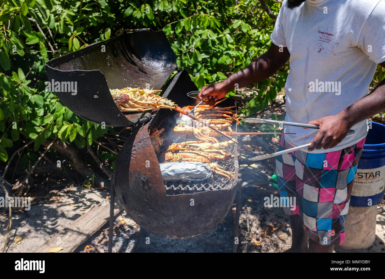 Drum barbecue hi-res stock photography and images - Alamy