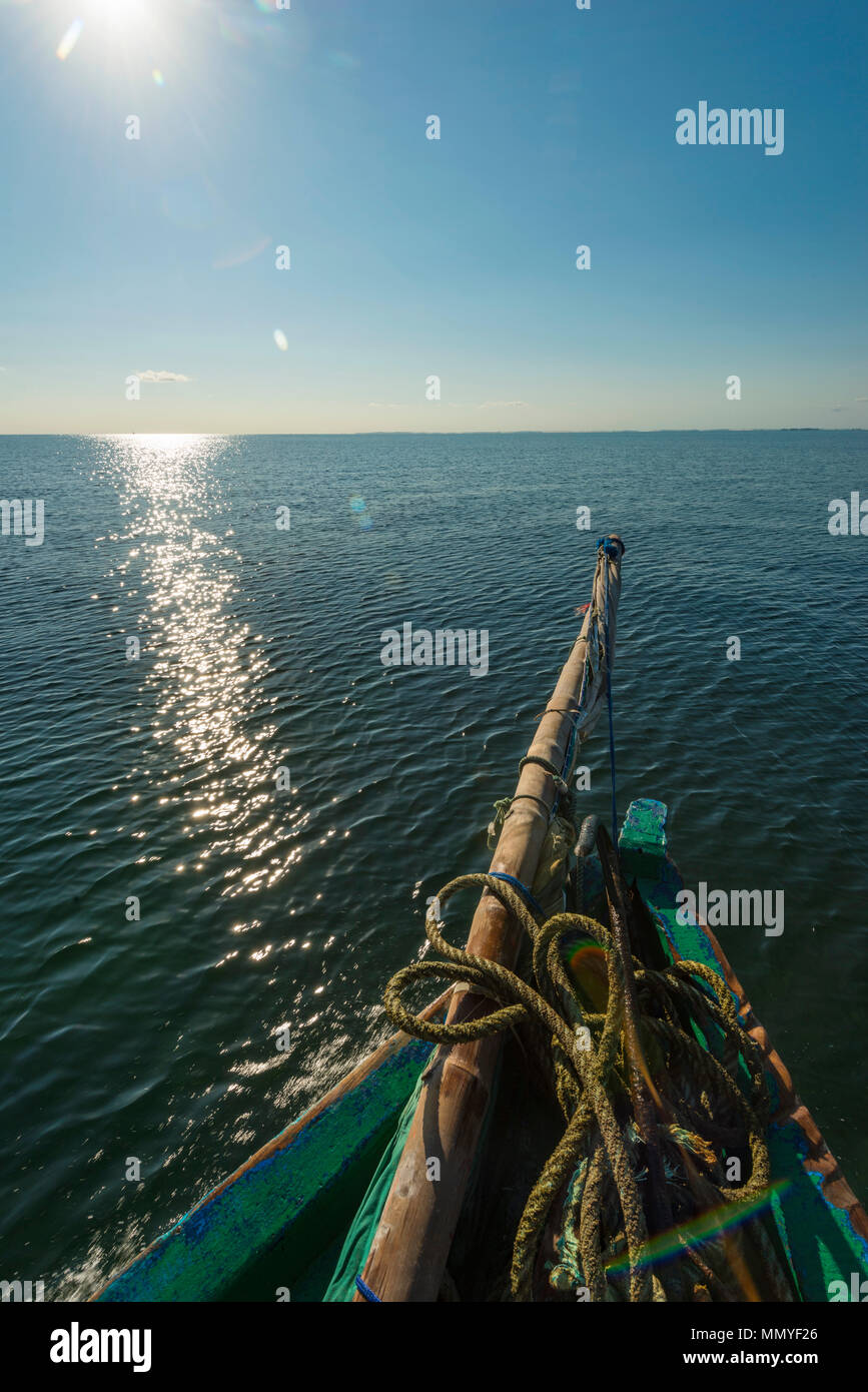 Abstract picture of dhow hi-res stock photography and images - Alamy