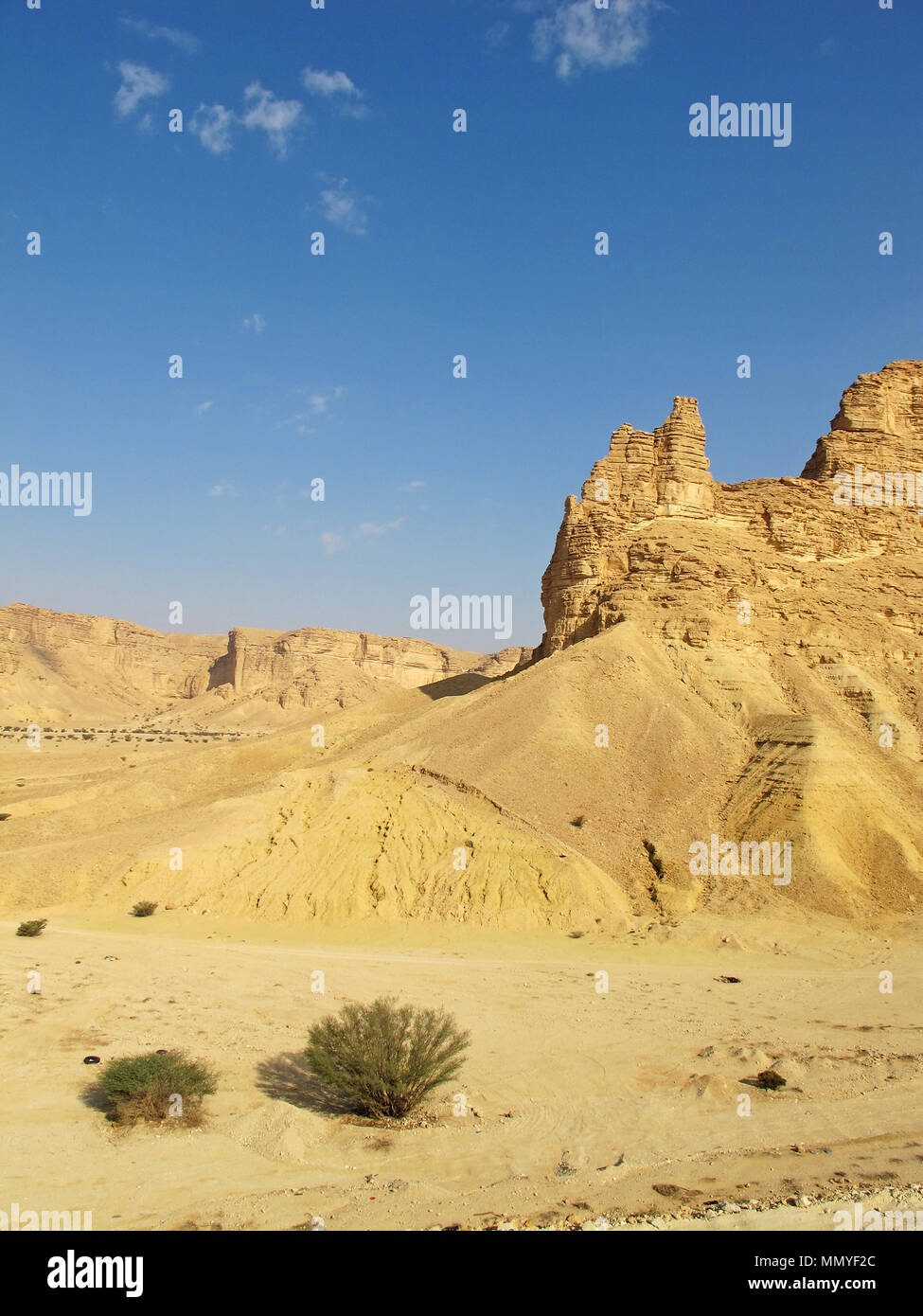 Clay rocks surrounding Riyadh city in Saudi Arabia Stock Photo - Alamy