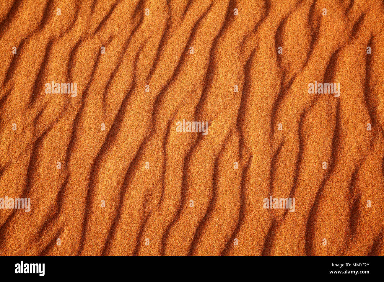 Red sand "Arabian desert" near Riyadh, Saudi Arabia Stock Photo - Alamy
