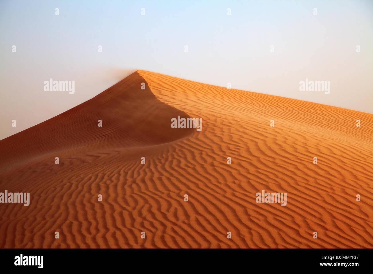 Red sand "Arabian desert" near Riyadh, Saudi Arabia Stock Photo - Alamy