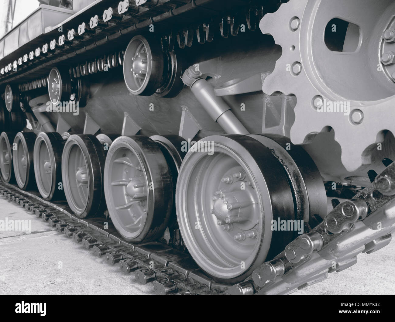 Tank wheels military hi-res stock photography and images - Alamy