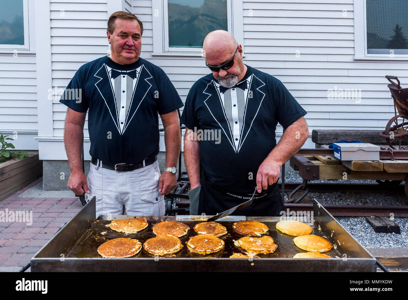 Grill outdoor hi-res stock photography and images - Alamy