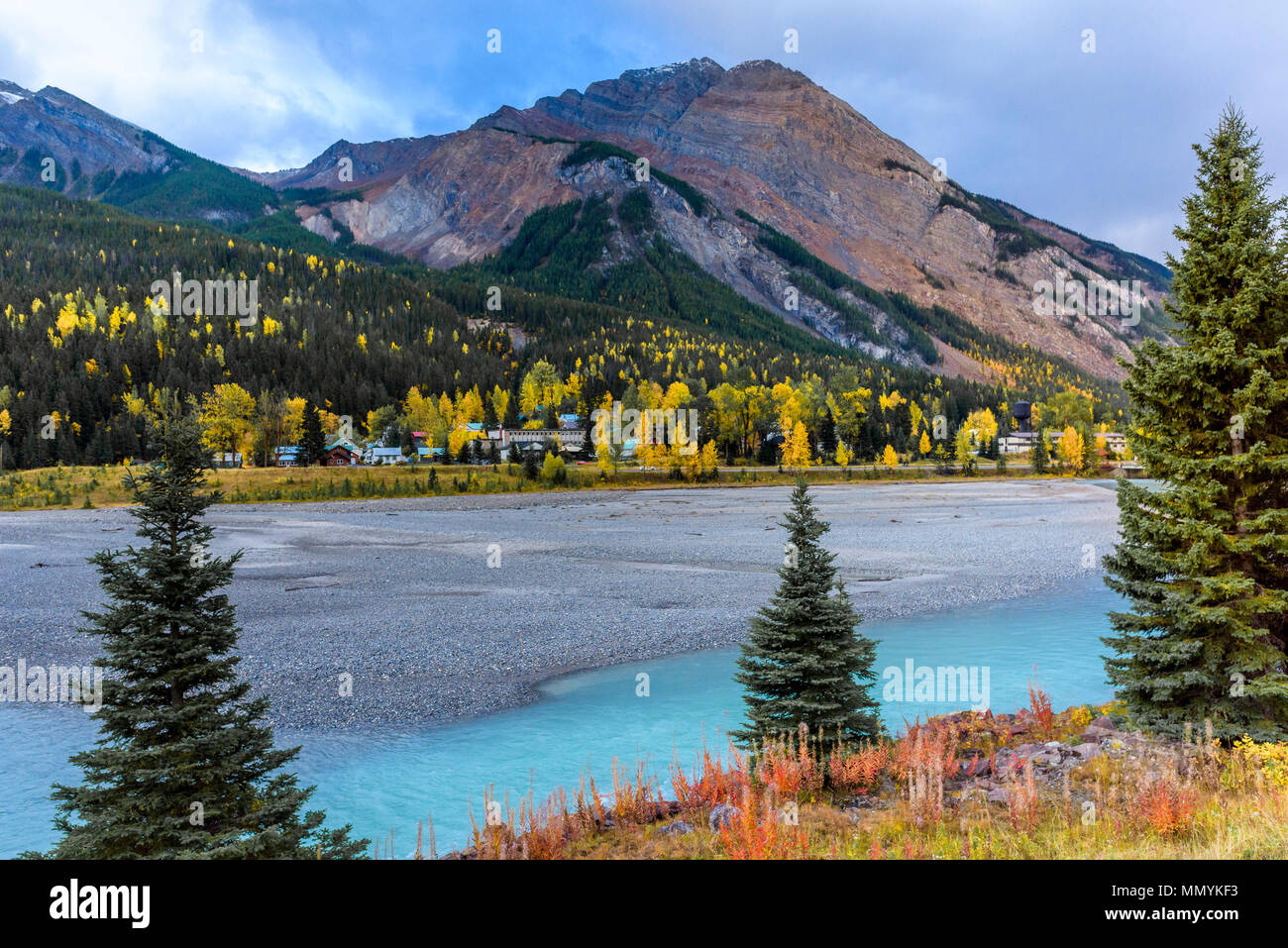 Kicking Horse River, Yoho National Park, Field, British Columbia ...