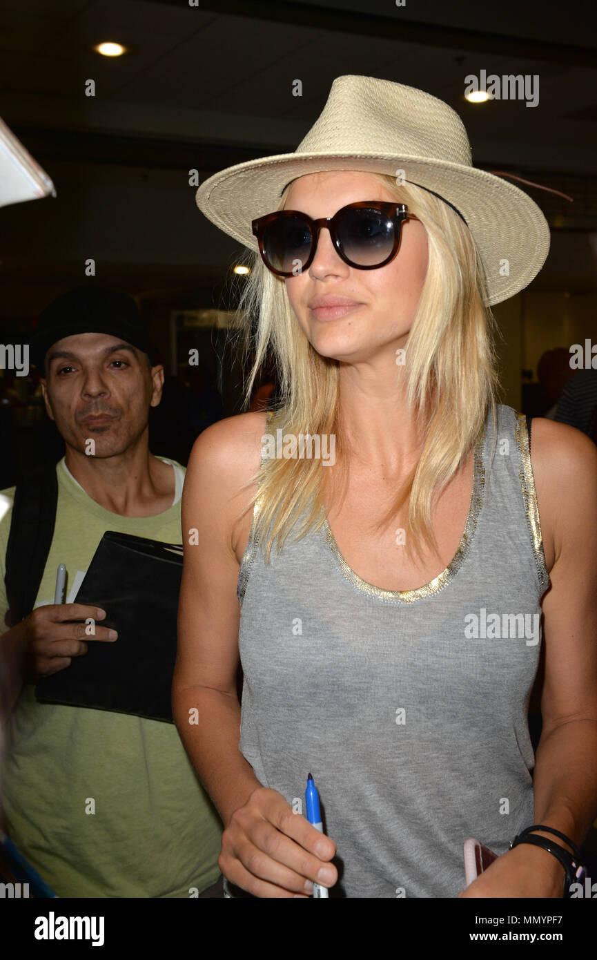 MIAMI, FL - MAY 11: Actress Kelly Rohrbach arrives for the Baywatch ...