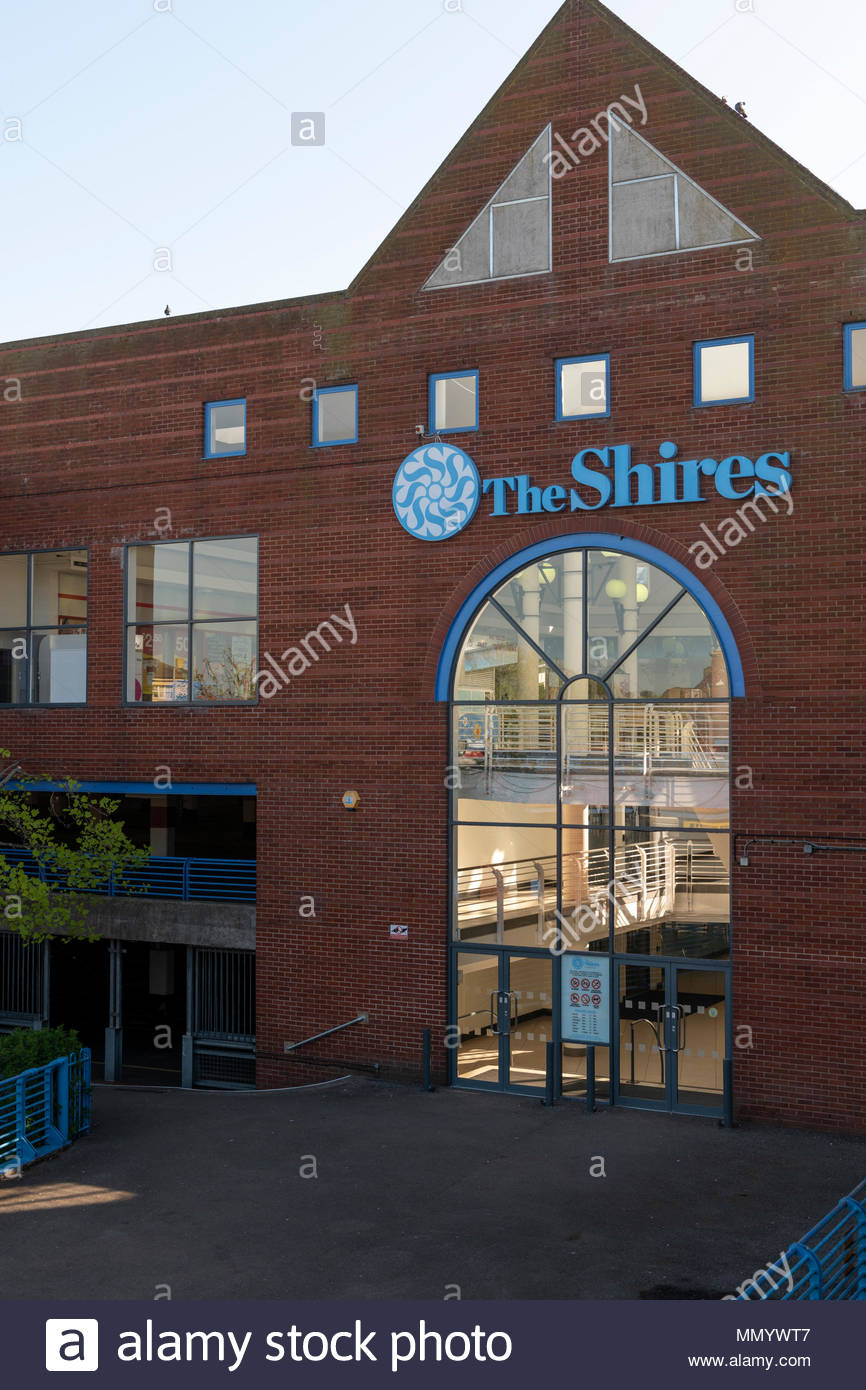 Trowbridge Shopping Centre High Resolution Stock Photography and Images ...