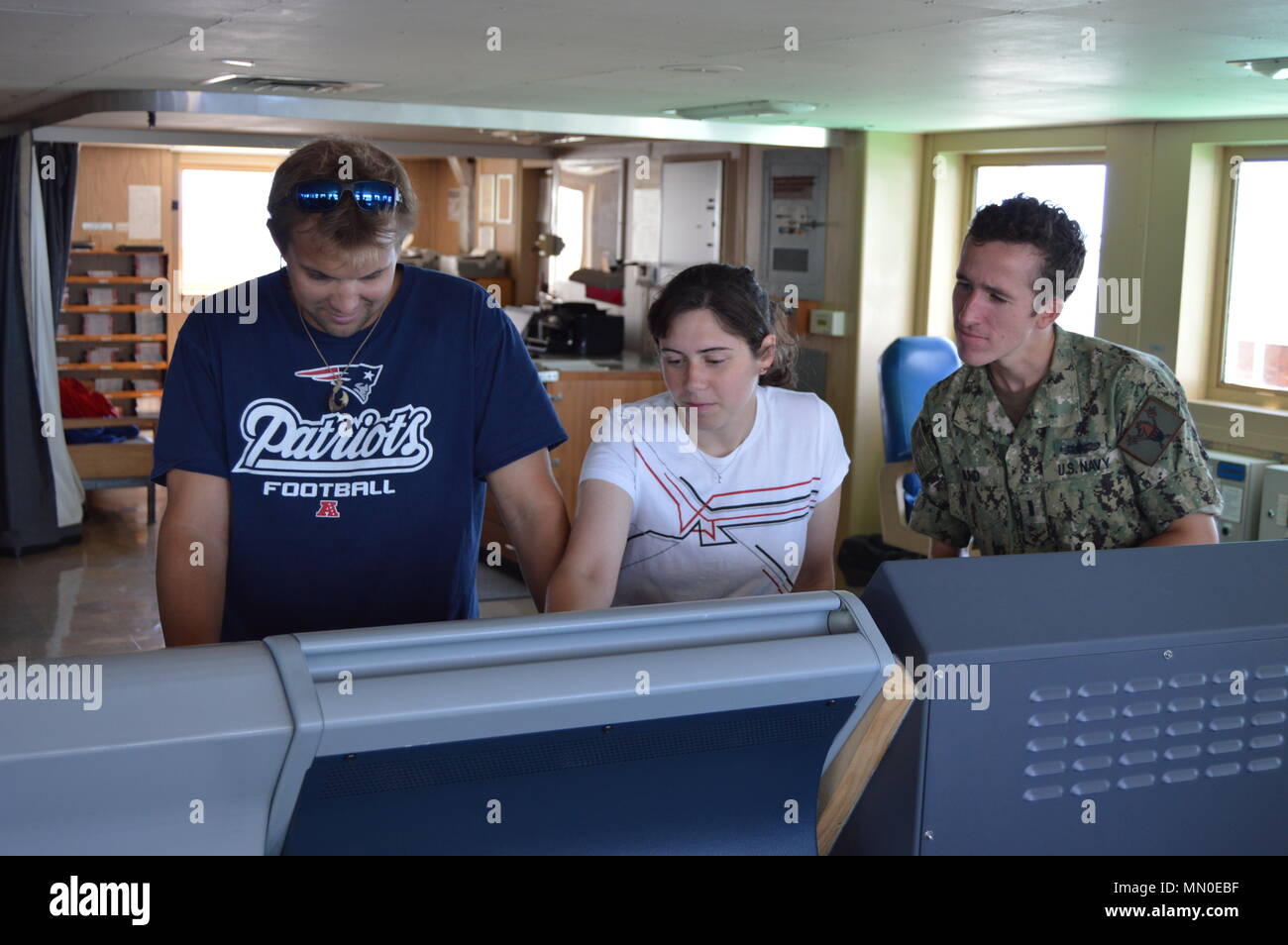 Maritime prepositioning ships squadron three hi-res stock photography ...