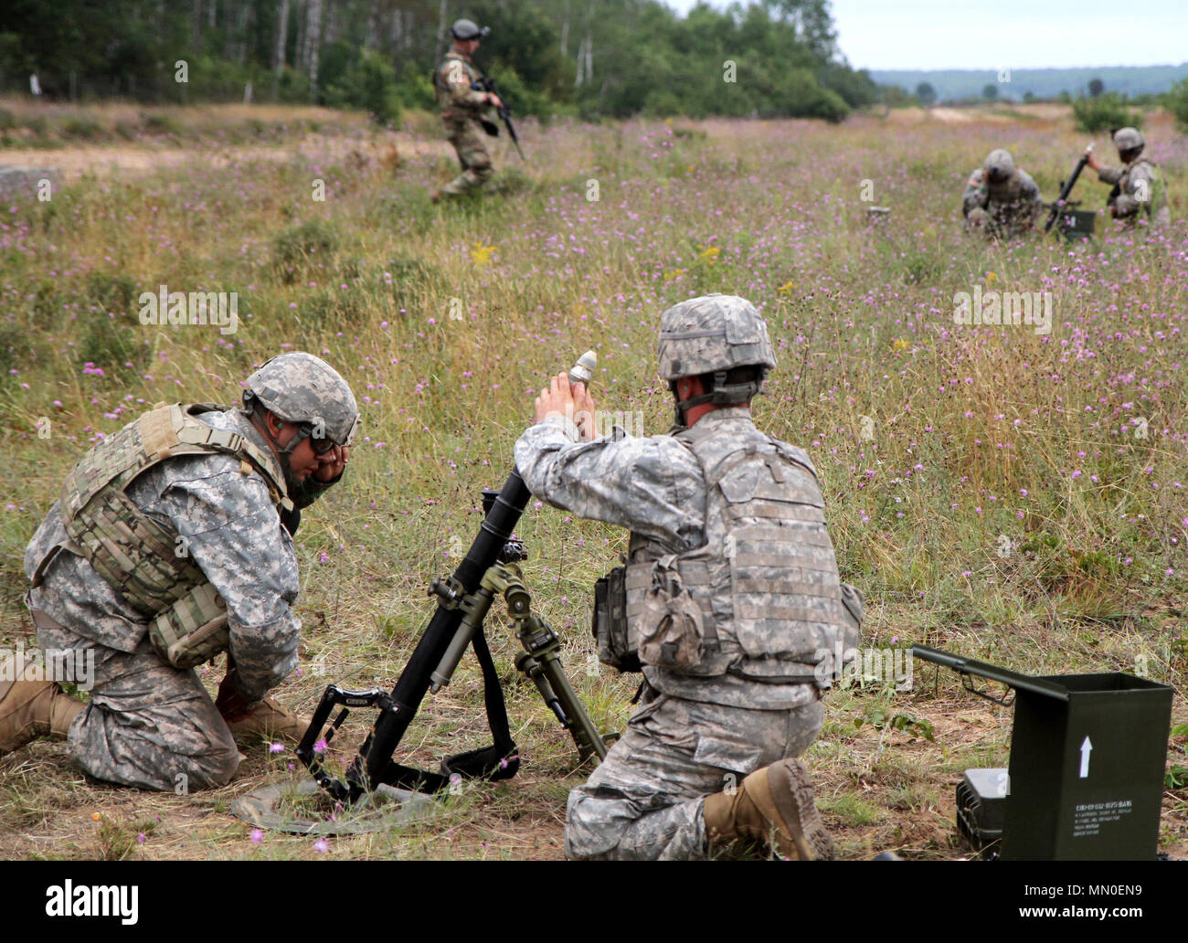 60mm mortar round hi-res stock photography and images - Alamy