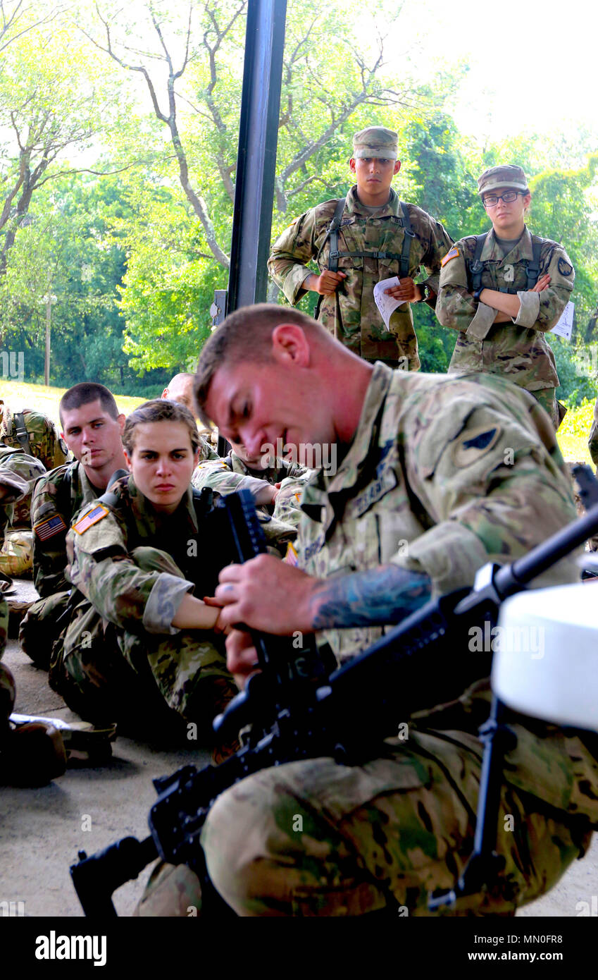 104th Training Division Stock Photos & 104th Training Division Stock ...