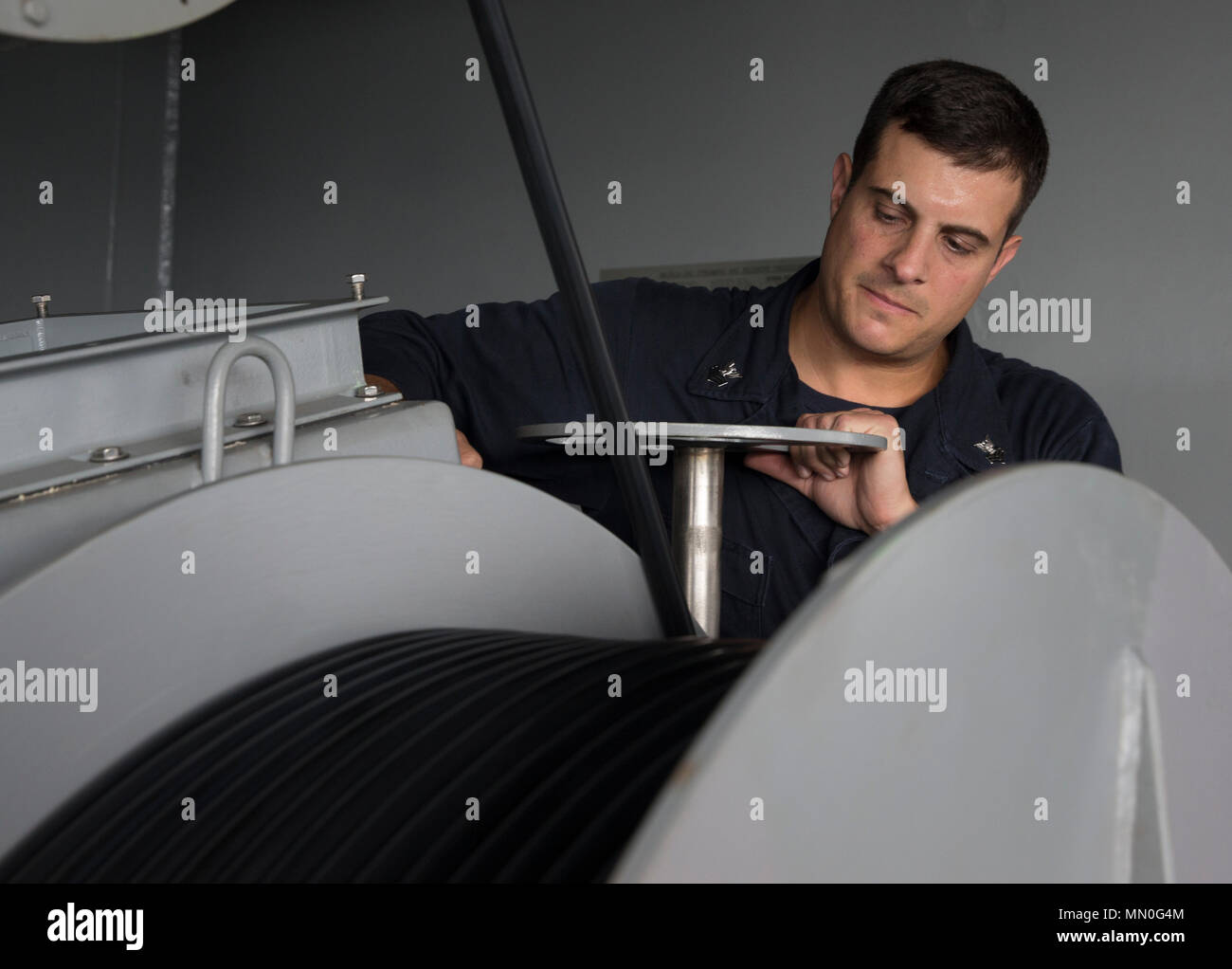 ATLANTIC OCEAN (Aug. 4, 2017) -- Sonar Technician (Surface) 1st Class ...