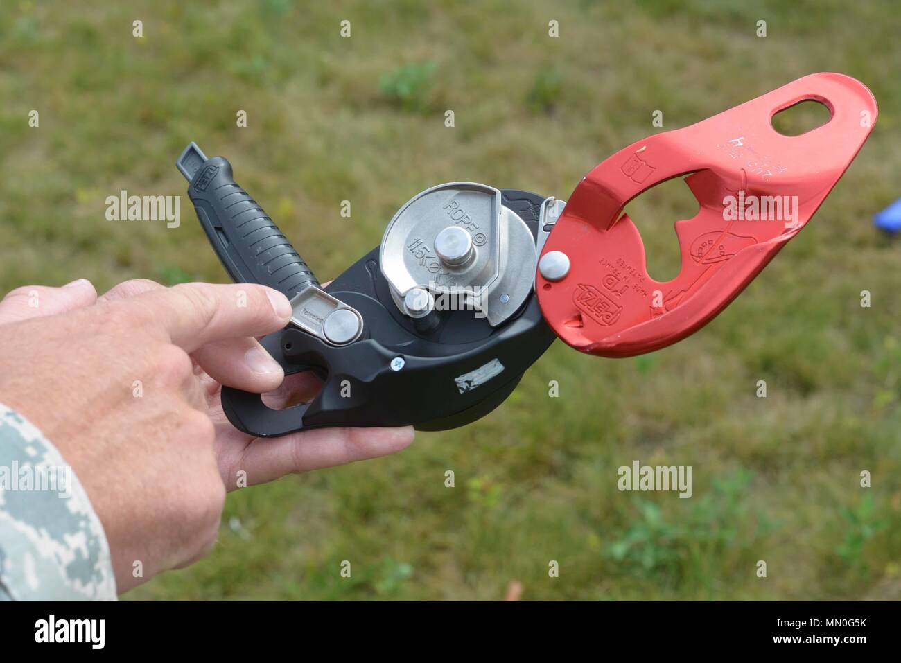 Petzel id hi-res stock photography and images - Alamy