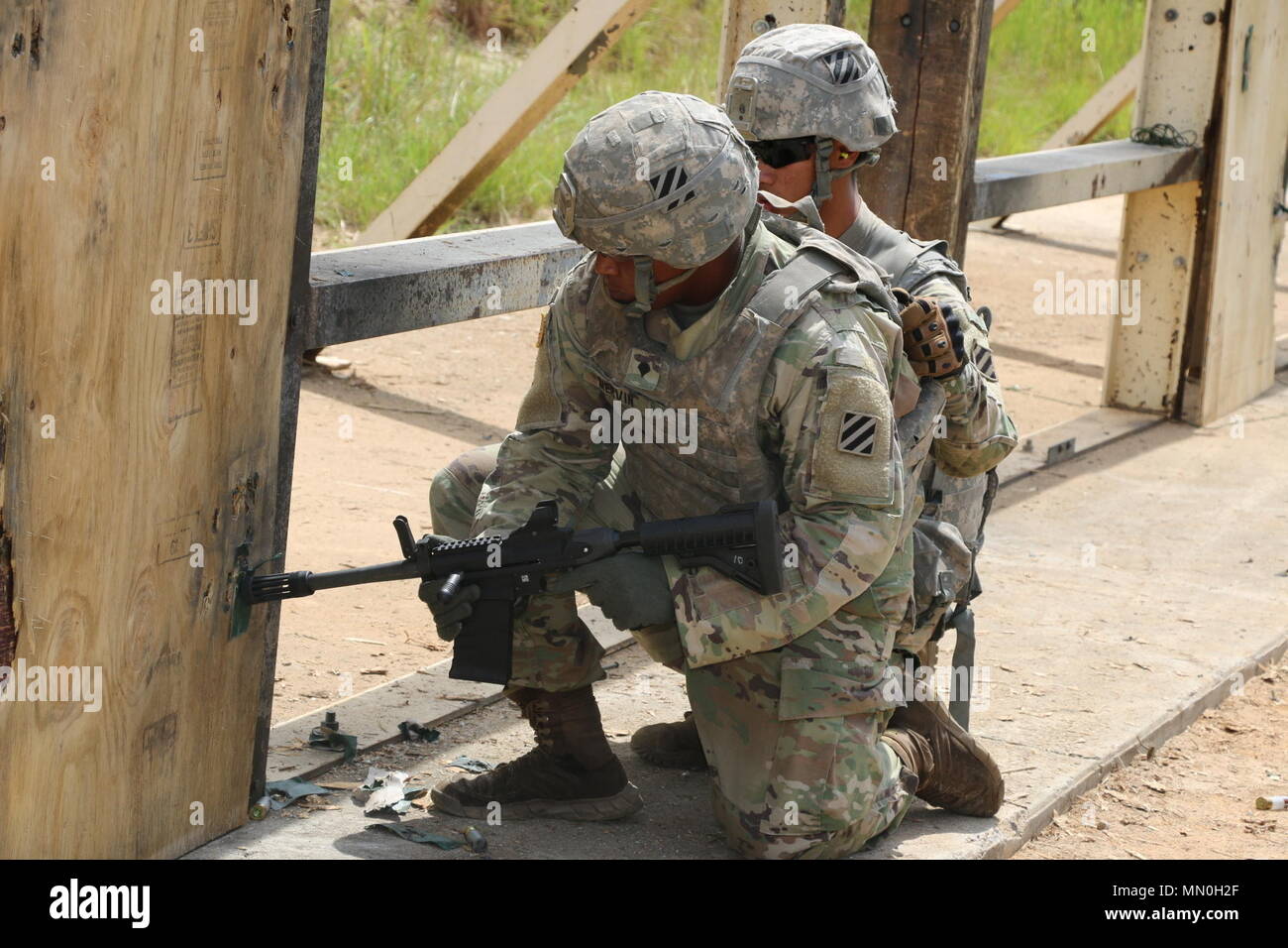 A Soldier with 9th Brigade Engineer Battalion, 2nd Infantry Brigade ...