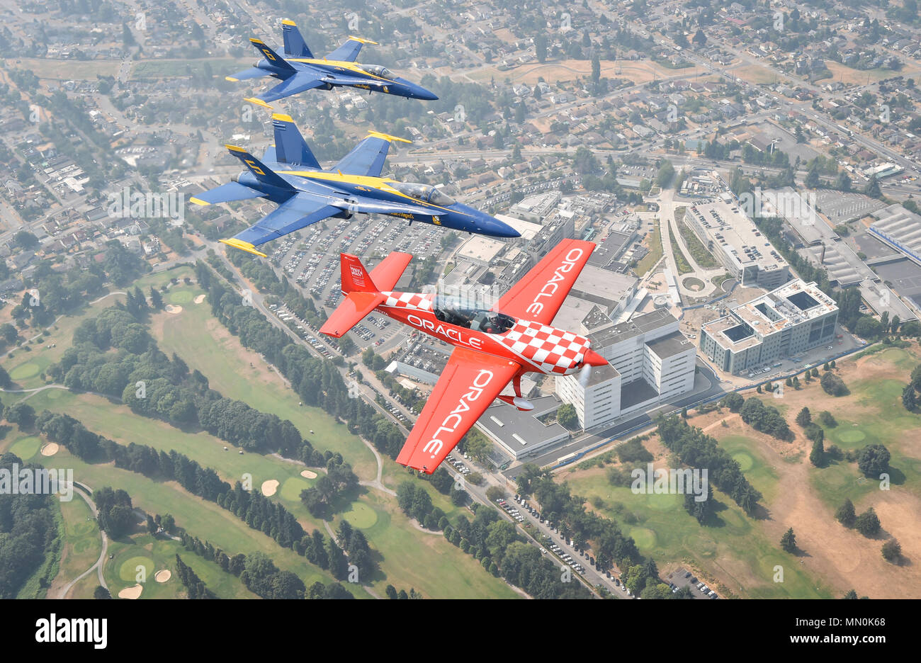 2017 boeing seafair air show hi-res stock photography and images - Alamy