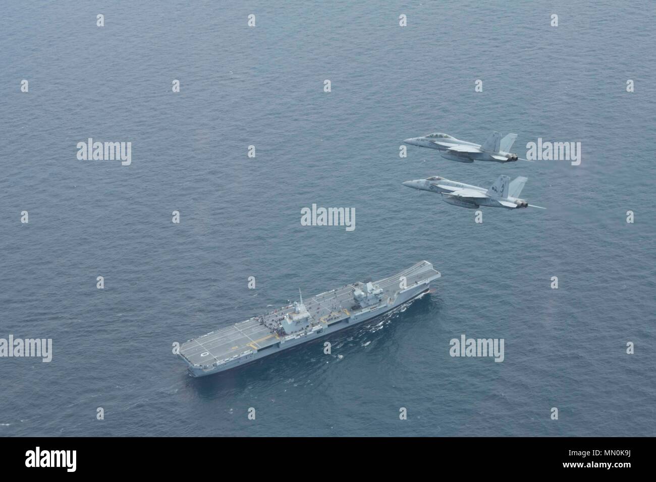 Hms hornet hi-res stock photography and images - Alamy