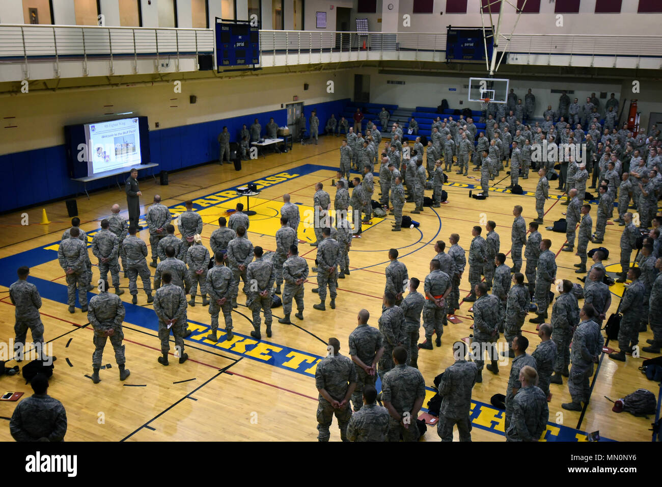 Airmen with the 176th Fighter Squadron, Wisconsin Air National Guard ...