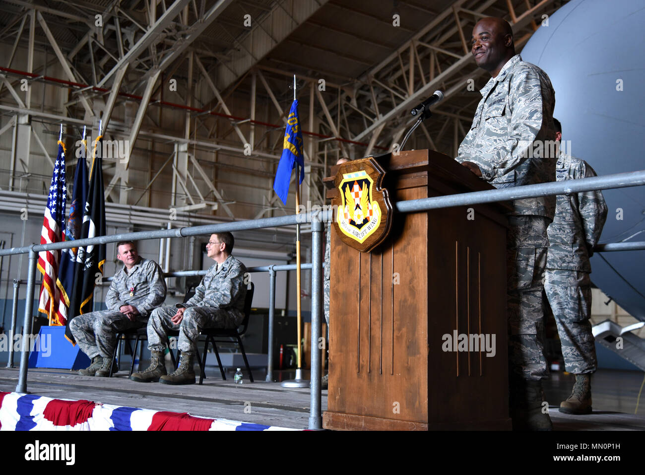 Col marlon crook hi-res stock photography and images - Alamy