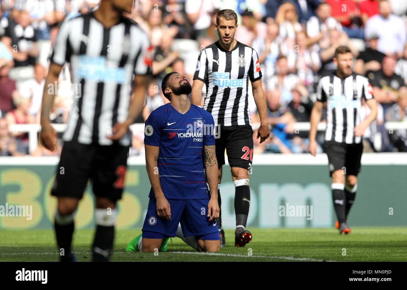 Chelsea's Olivier Giroud reacts during the Premier League match at St ...
