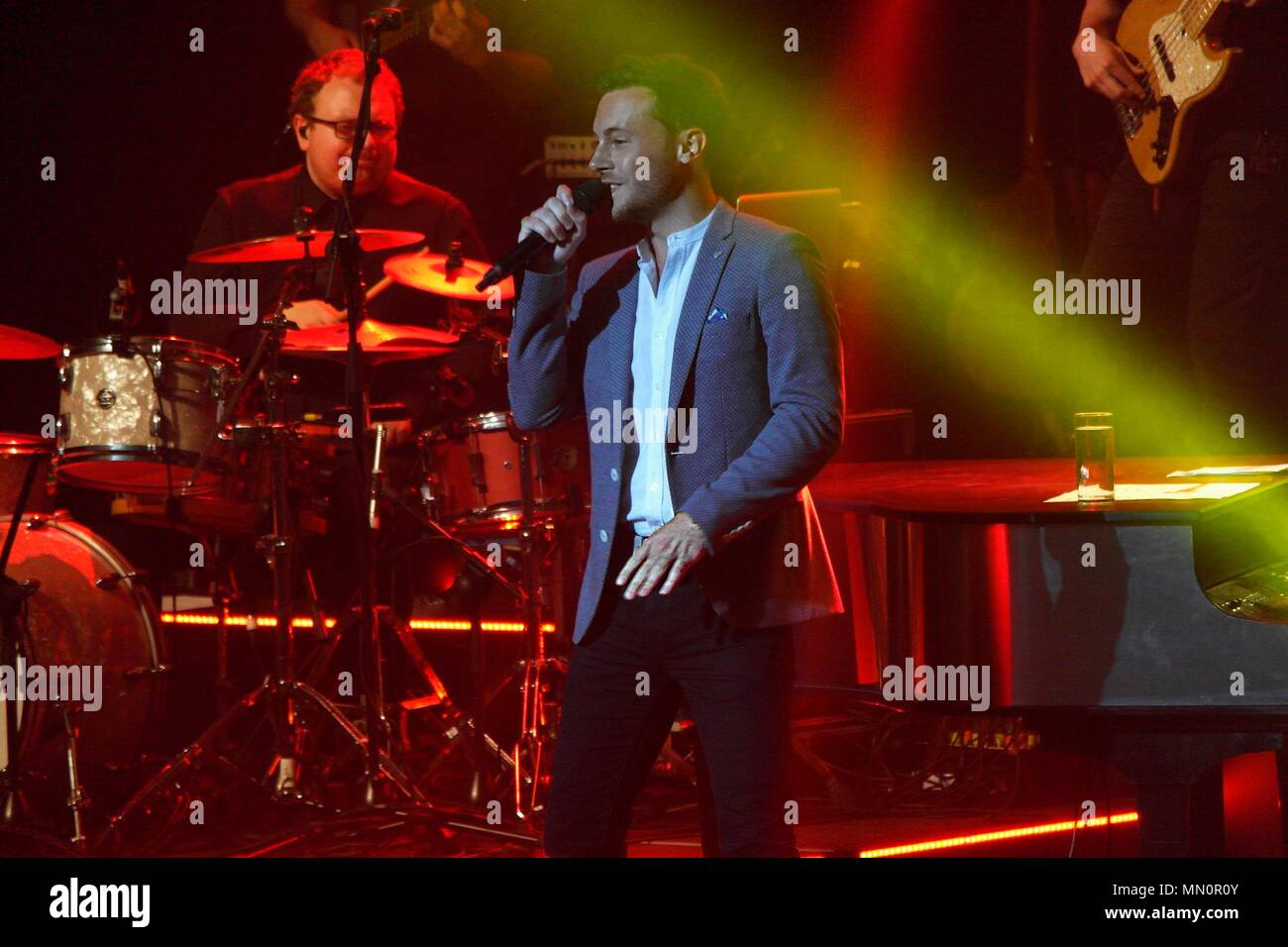 Multiple valuesRhyl,Uk, Ireland crooner Nathan Carter performs to sell ...