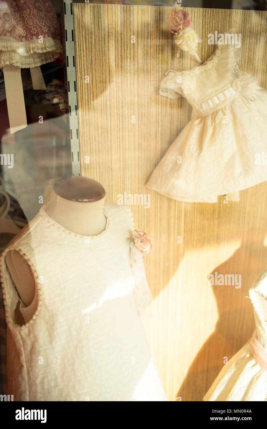 Childrenswear fashion shop window childrens store mannquins kids ...