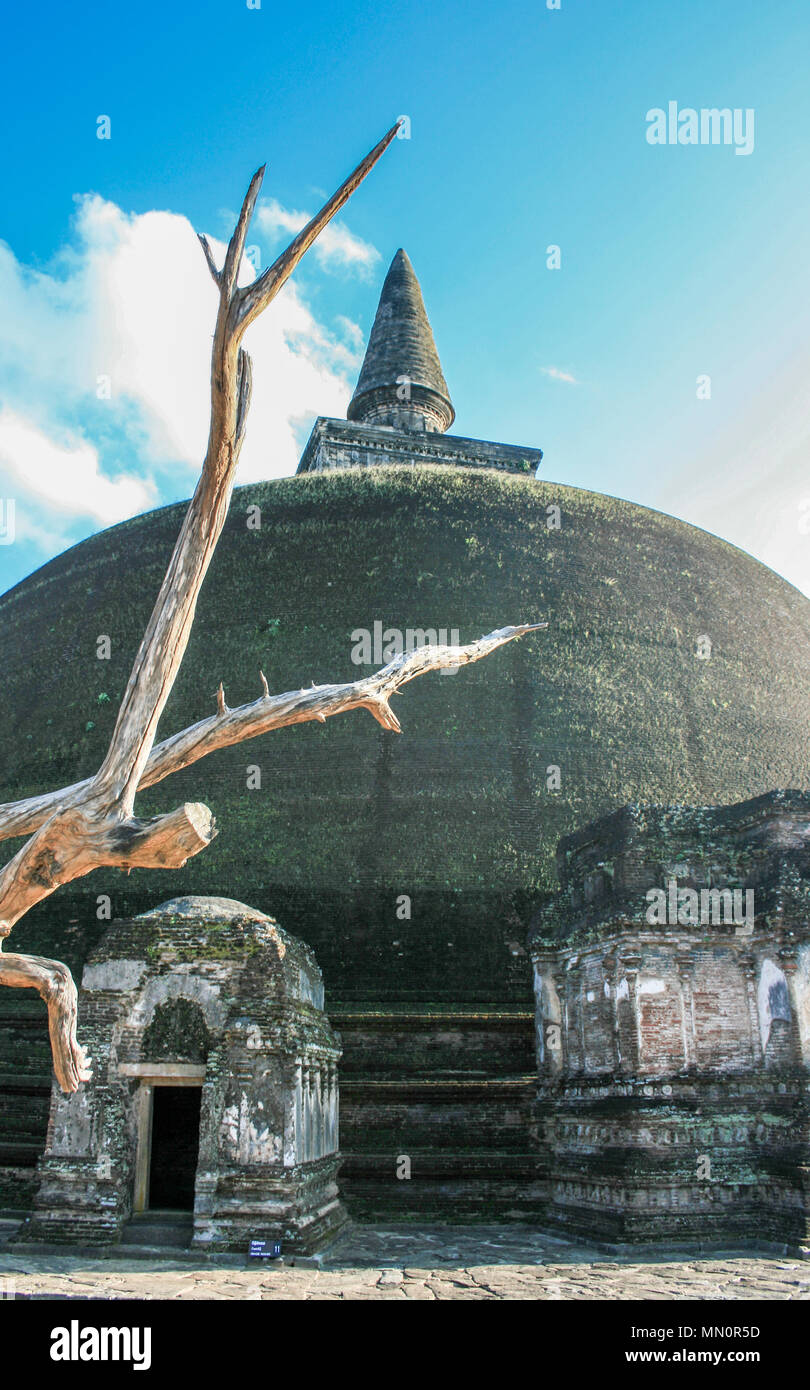 The Rankoth Vehera in the Ancient City of Polonnaruwa, Polonnaruwa ...