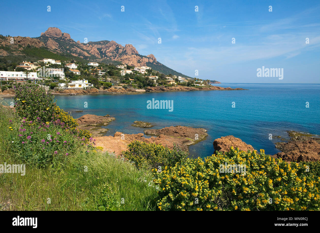 Small rocky bathing beach at Anthéor, Esterel massif, district Agay ...