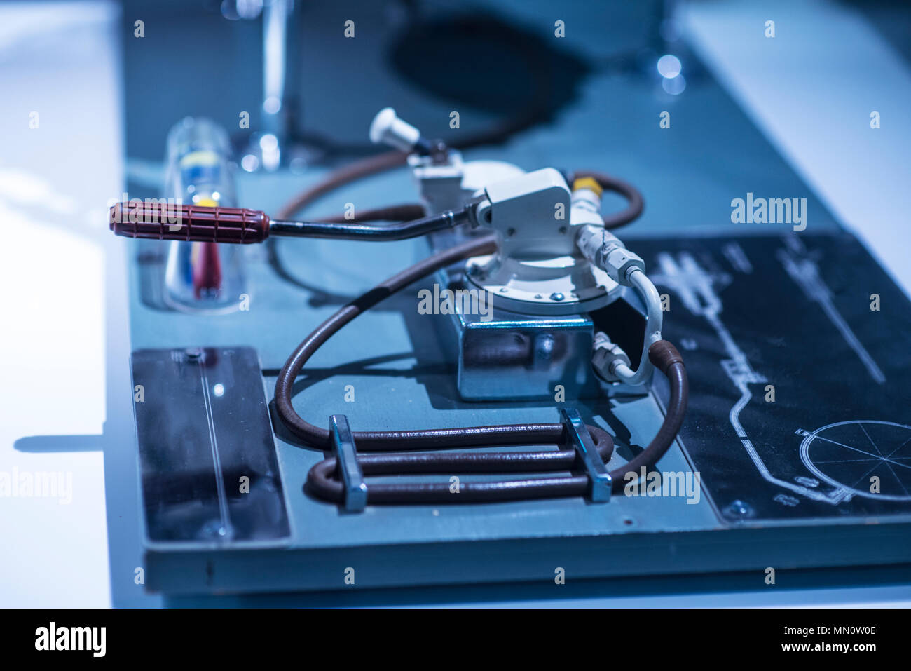 Track circuit system hi-res stock photography and images - Alamy