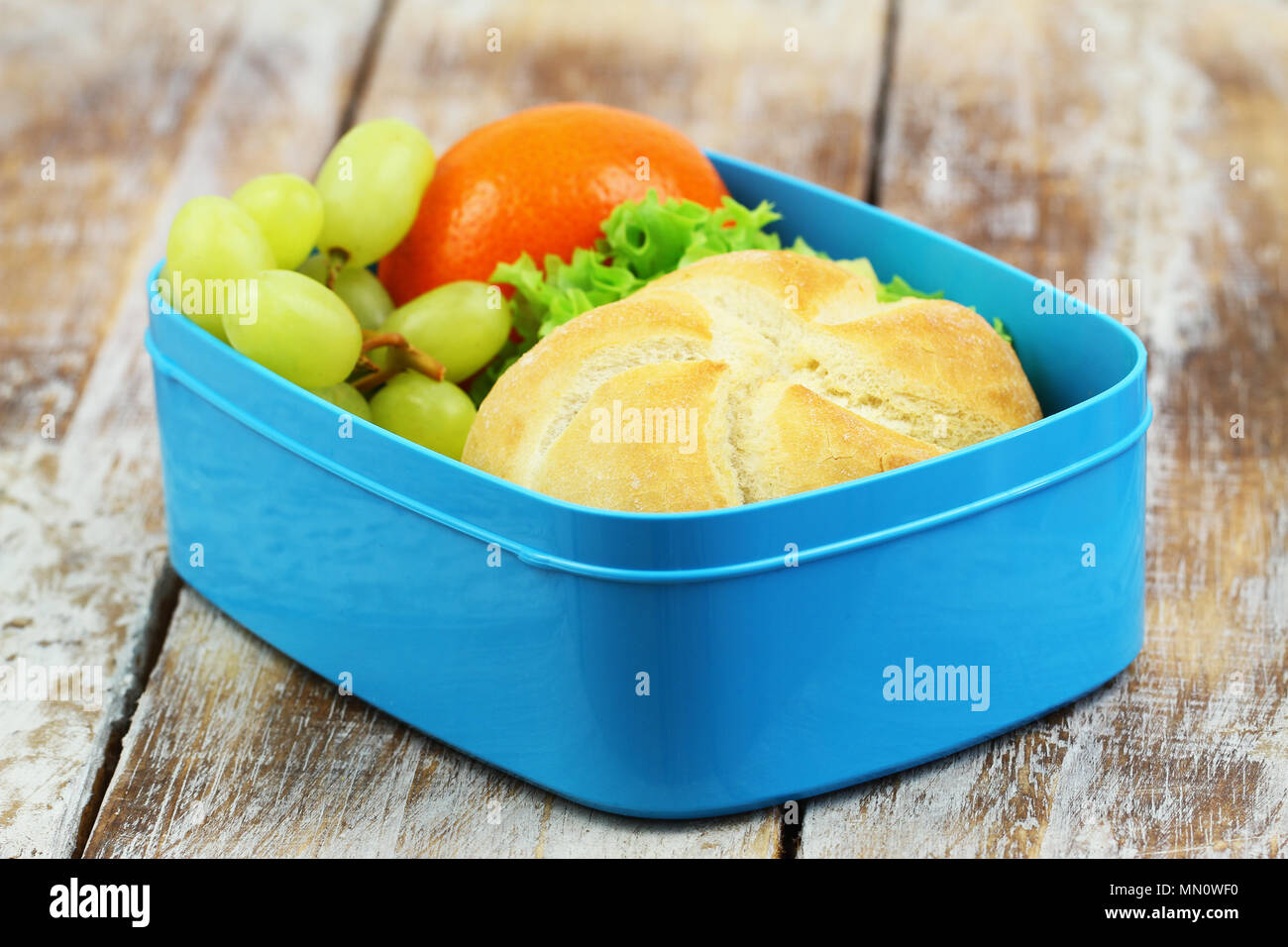Lunch packed hi-res stock photography and images - Alamy
