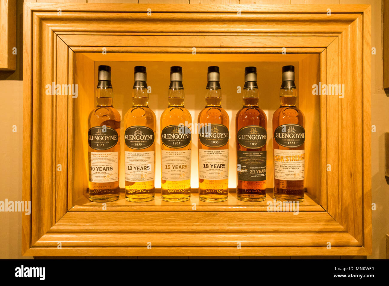 Whisky display hi-res stock photography and images - Alamy