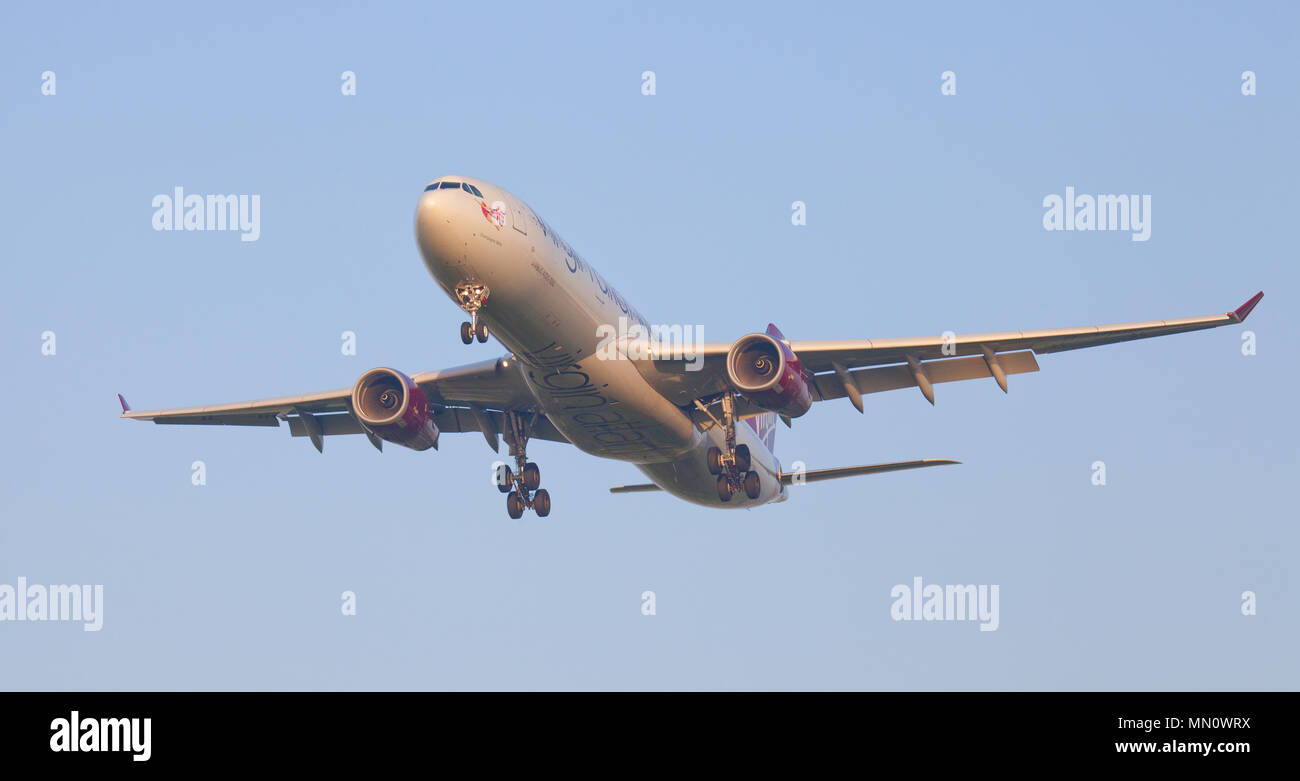 Virgin Atlantic Airbus a330 G-VINE on final approach to London-Heathrow ...