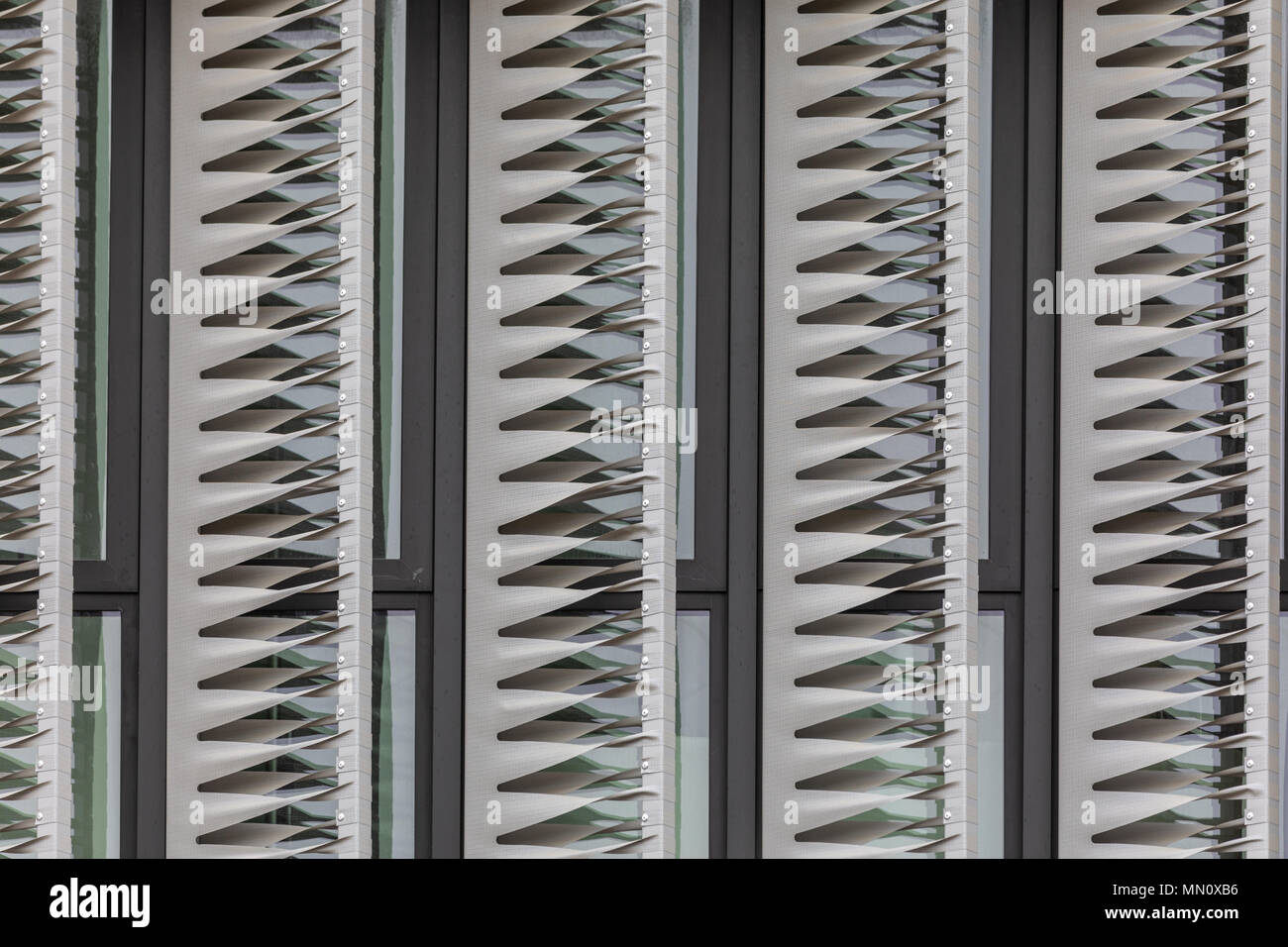 Jagged shapes hi-res stock photography and images - Alamy