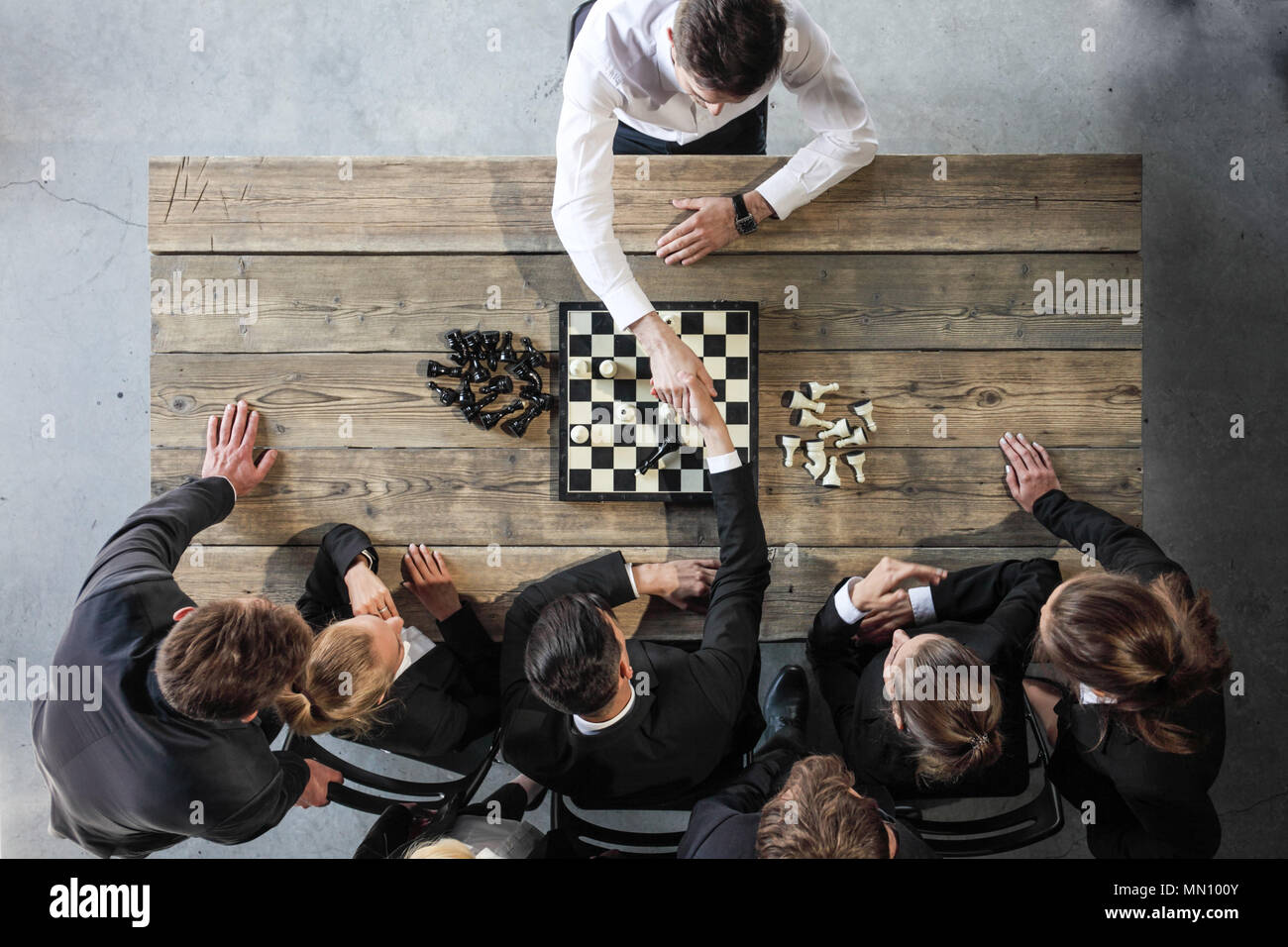 Person losing chess game hi-res stock photography and images - Alamy