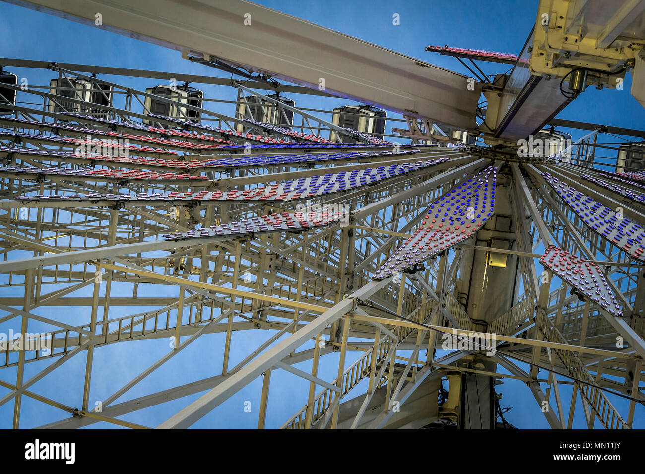 Grande Roue de Paris, the Ferris wheel on Place de la Concorde in Paris ...
