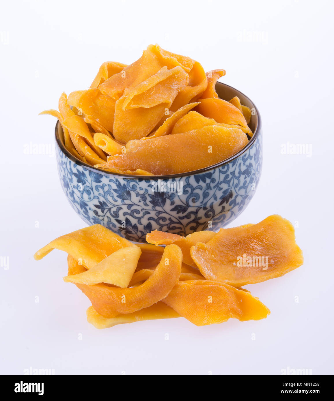 mango dry in bowl or dried mango slices Stock Photo - Alamy