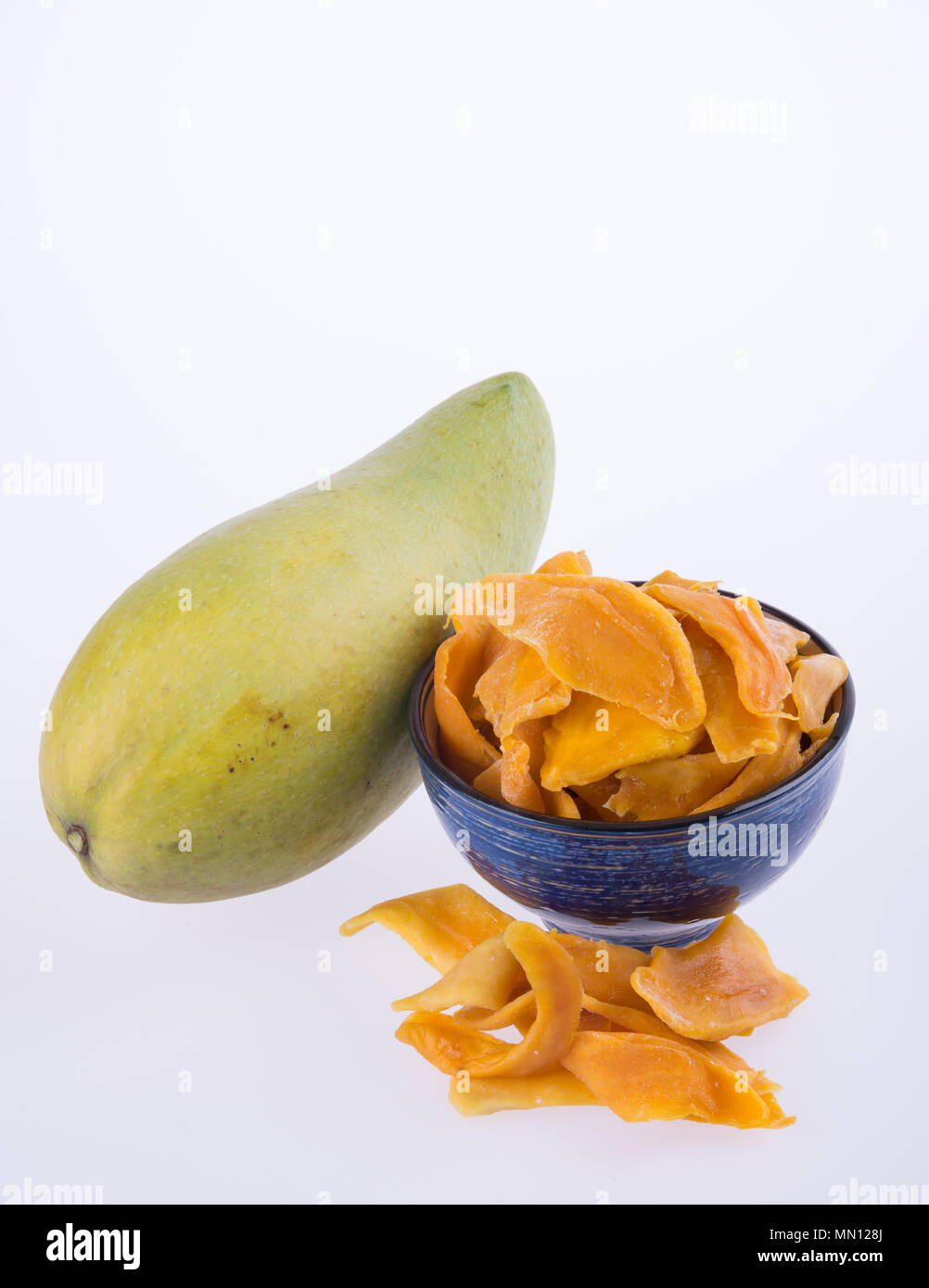mango dry in bowl or dried mango slices Stock Photo - Alamy