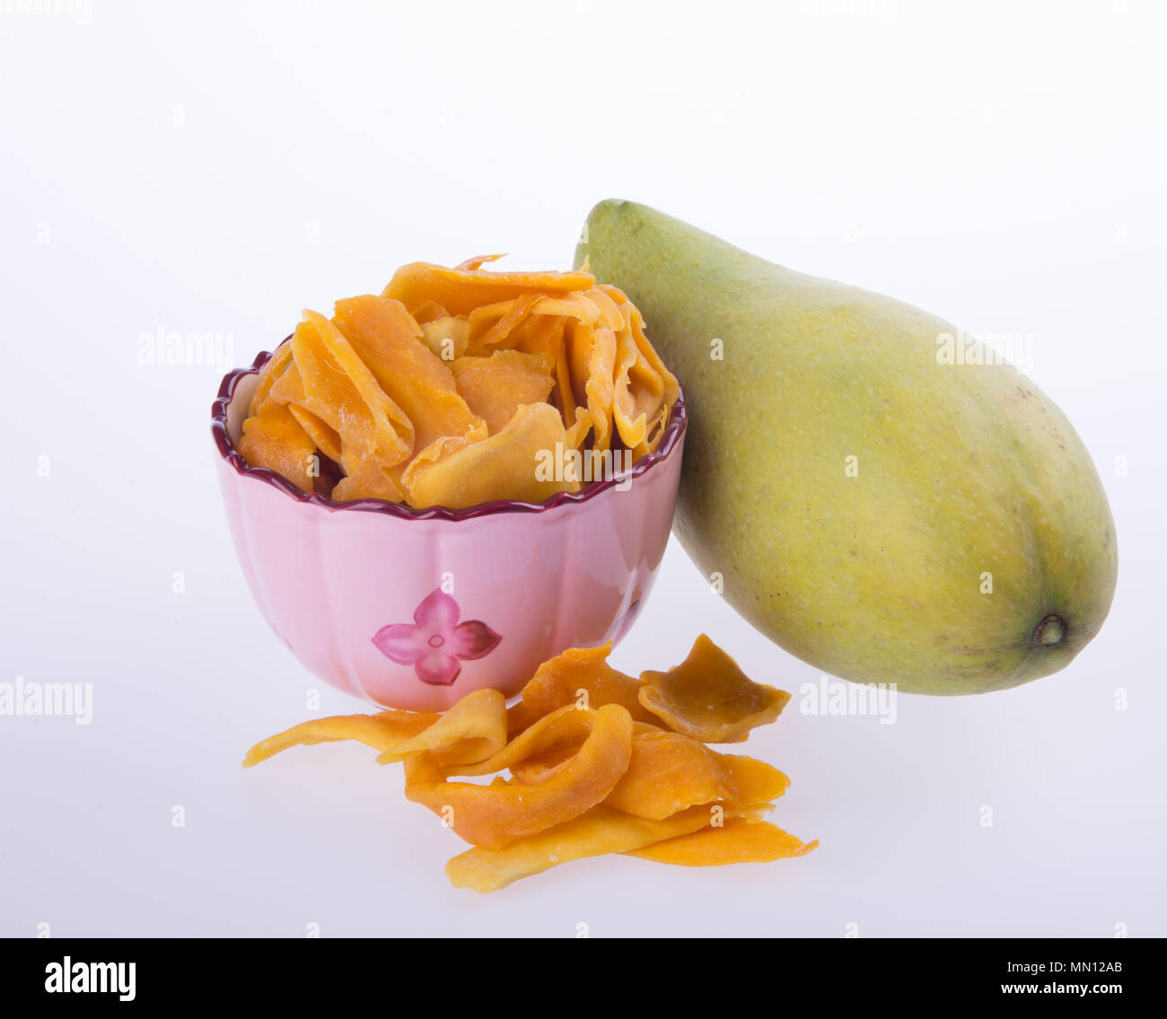 mango dry in bowl or dried mango slices Stock Photo - Alamy