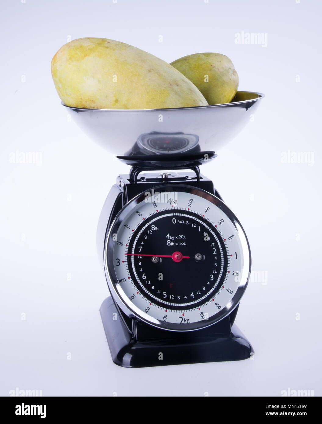 Weigh Fruit Stock Photos & Weigh Fruit Stock Images - Alamy