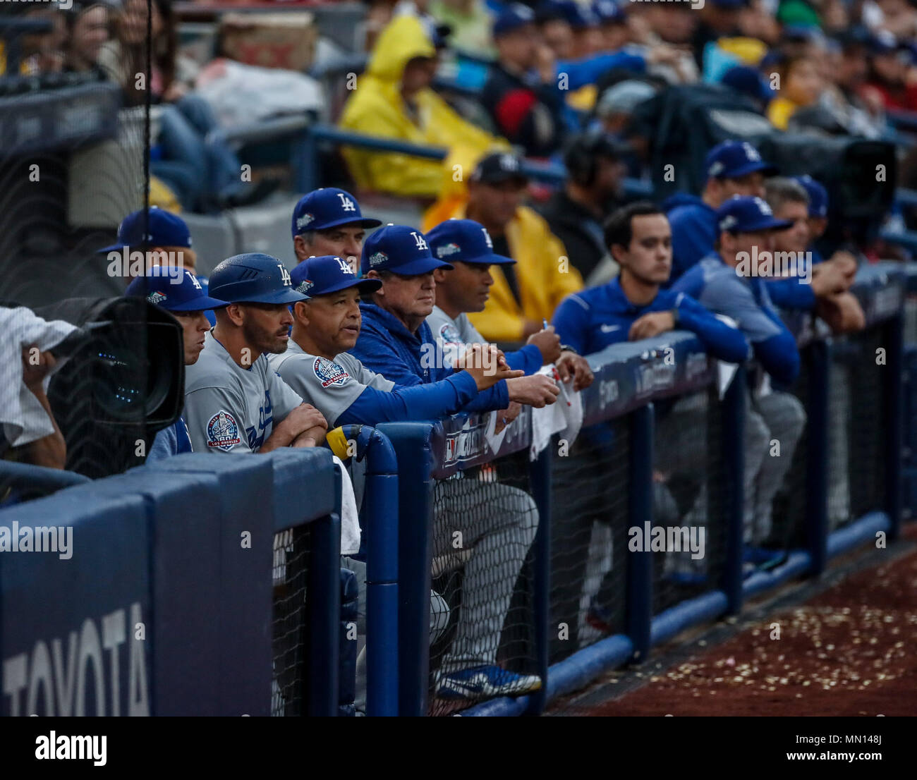 Baseball action during the Los Angeles Dodgers game against San Diego ...