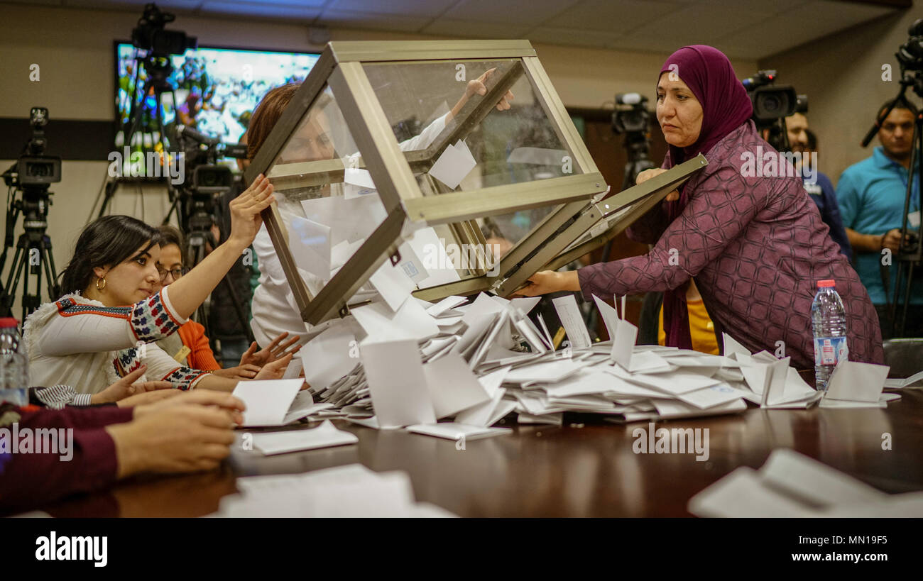 Democratic progressive student pole hi-res stock photography and images ...