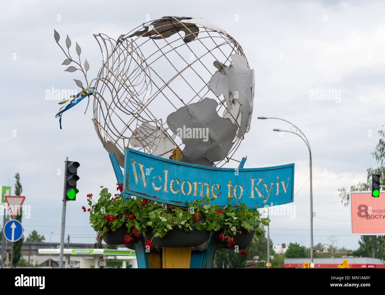 13 May 2018, Ukraine, Kiev: A sign reading 'Welcome to Kiev' is on the ...